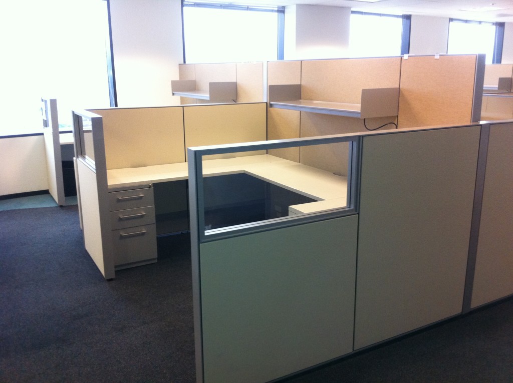 Used Haworth Compose 6x6 workstations | UsedCubicles.com
