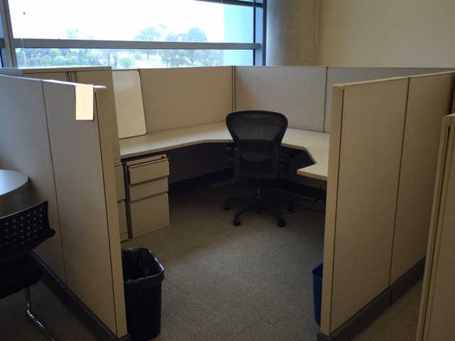 Herman MIller AO2 Cubicles with Tower | UsedCubicles.com
