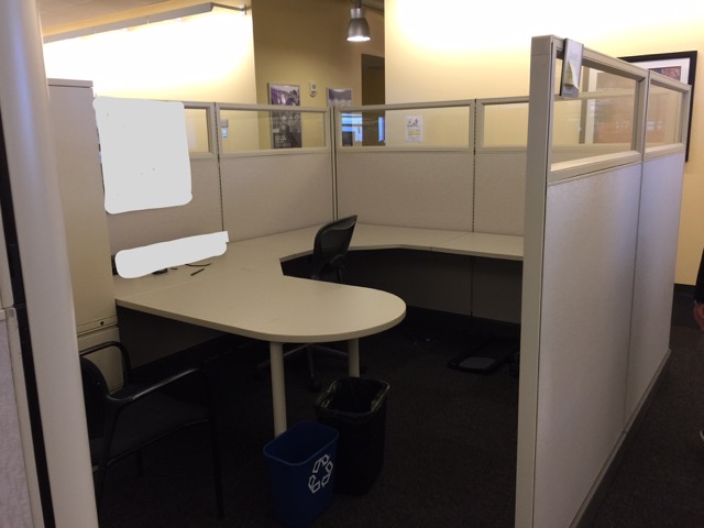 Herman MIller AO2 Cubicles with Tower | UsedCubicles.com