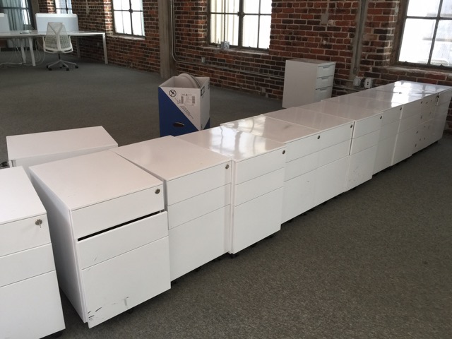 30X60 Benching Cubicles | UsedCubicles.com