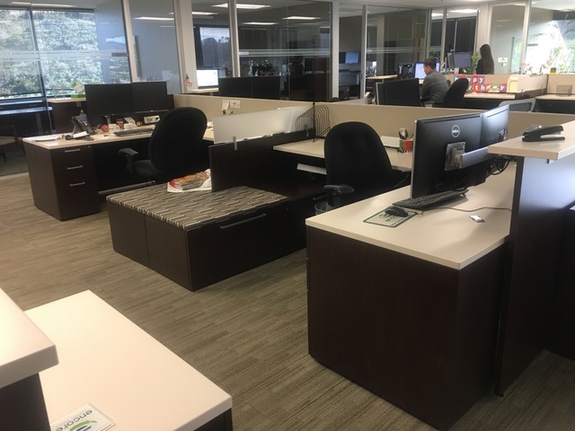 OFS Manager Cubicles | UsedCubicles.com