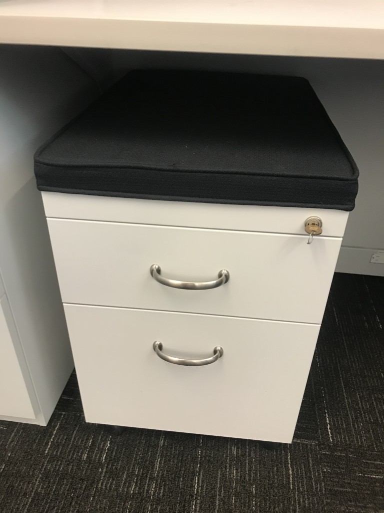 Steelcase Answer Cubicles w / Tower - Free Task Chair | UsedCubicles.com