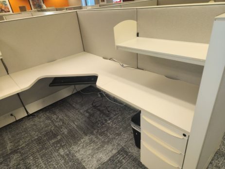 Haworth Premise Cubicles, Great Condition, 8X8 | UsedCubicles.com